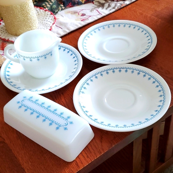 Pyrex | Dining | Vintage Pyrex Livingware Bundle | Poshmark